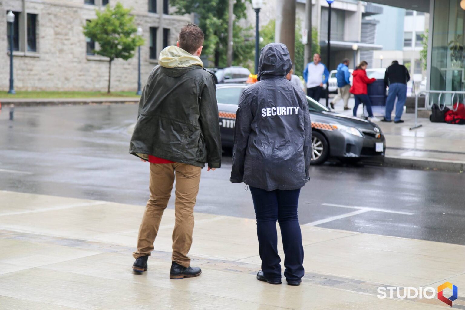 Queen's Stucons – Peer-to-Peer Security Service for Queen's University ...